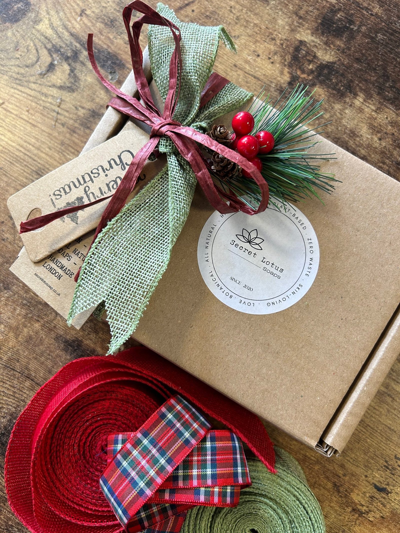 Small Gift Box and Wrap - Secret Lotus